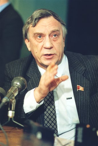 Soviet coup plotter Yanayev dies at 73