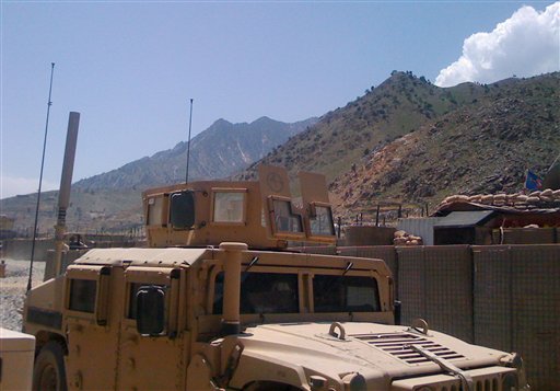 Probe: Afghan troops ran, hid during deadly attack